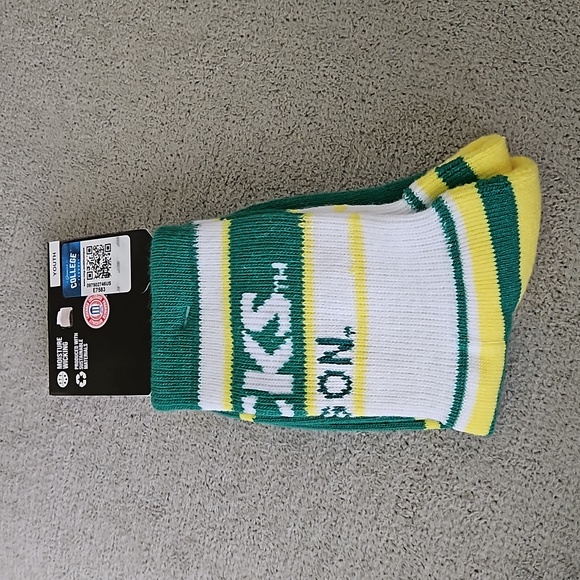 Oregon Ducks | Accessories | Oregon Duck Socks | Poshmark